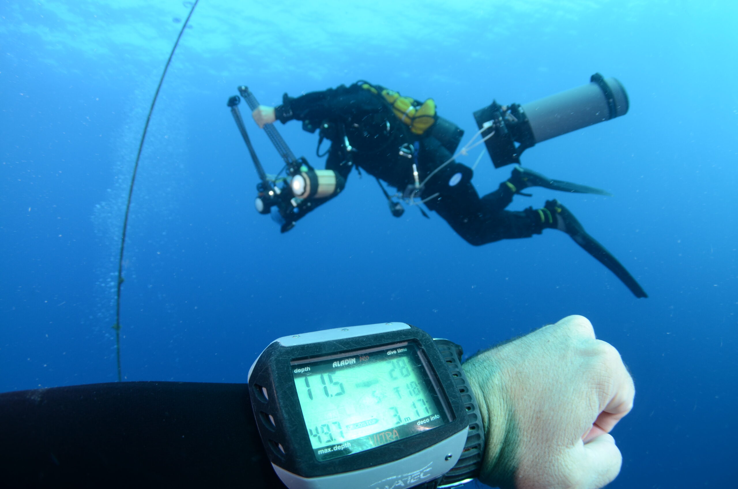 Deep Diver – Blu Assoluto